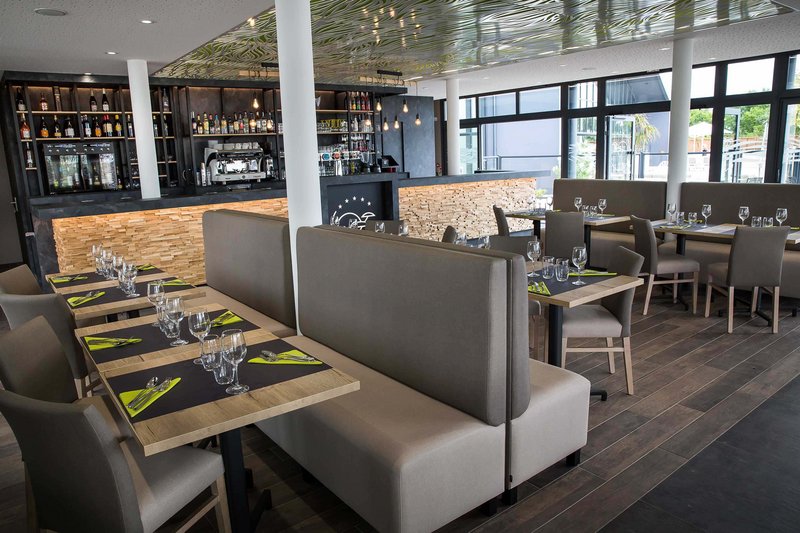 Campsite presentation: Le Pin Parasol, France