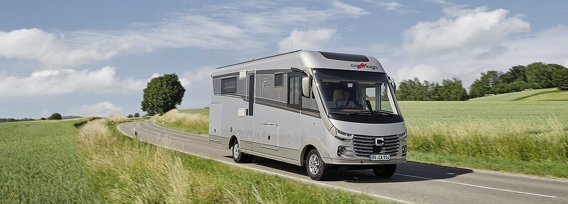 Travel in comfort and style with the Carthago liner-for-two